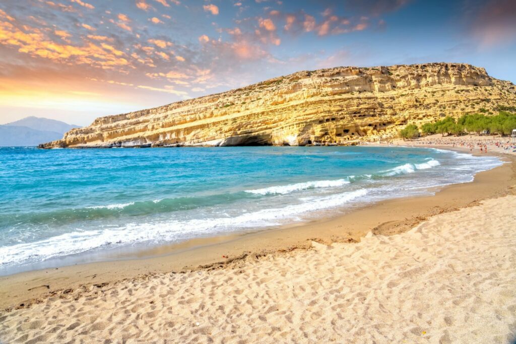 Matala - das charmante Hippiedorf auf Kreta